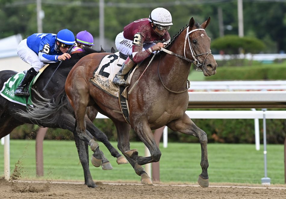 Epicenter Takes Home Champion 3-Year-Old Honors - Coolmore